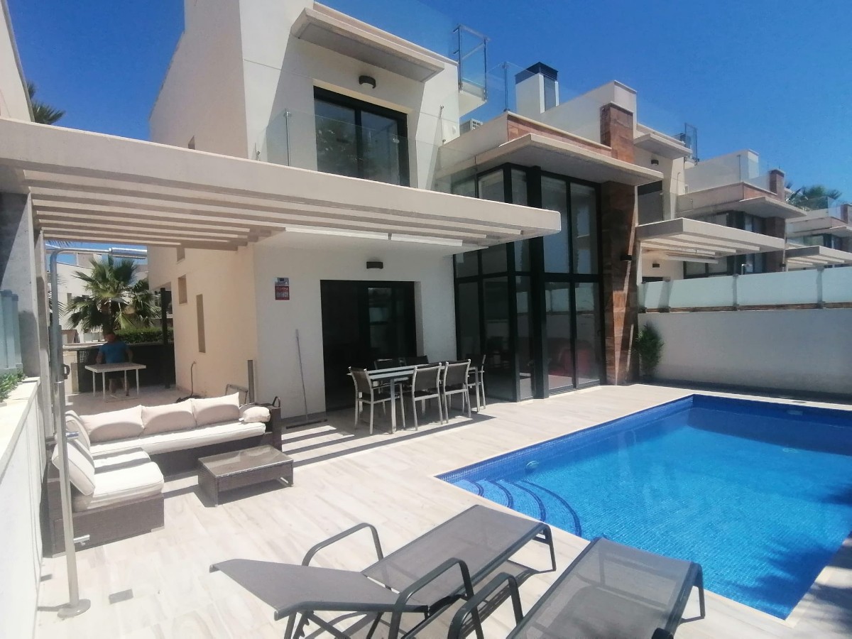 CMC Properties – Estate agents in Costa Blanca